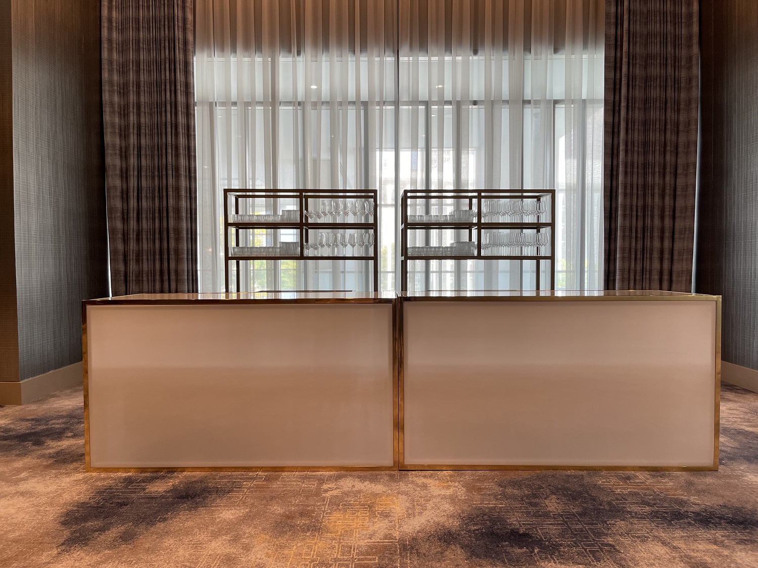 Bars : 6' Gold Avenue Acrylic Bar | Après Event Décor and Tent Rental