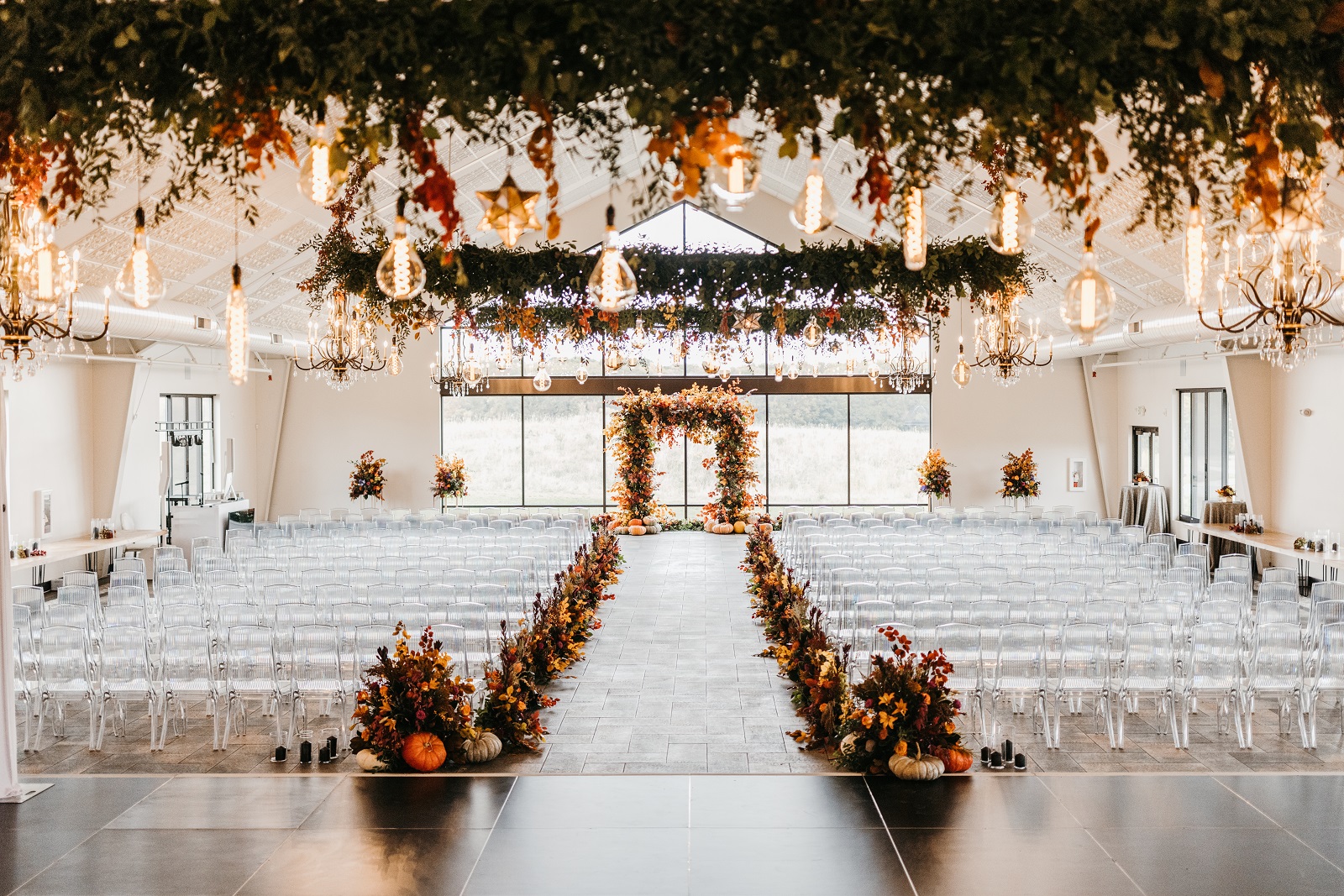 Seating : REGENT LUCITE CHAIR | Après Event Décor and Tent Rental