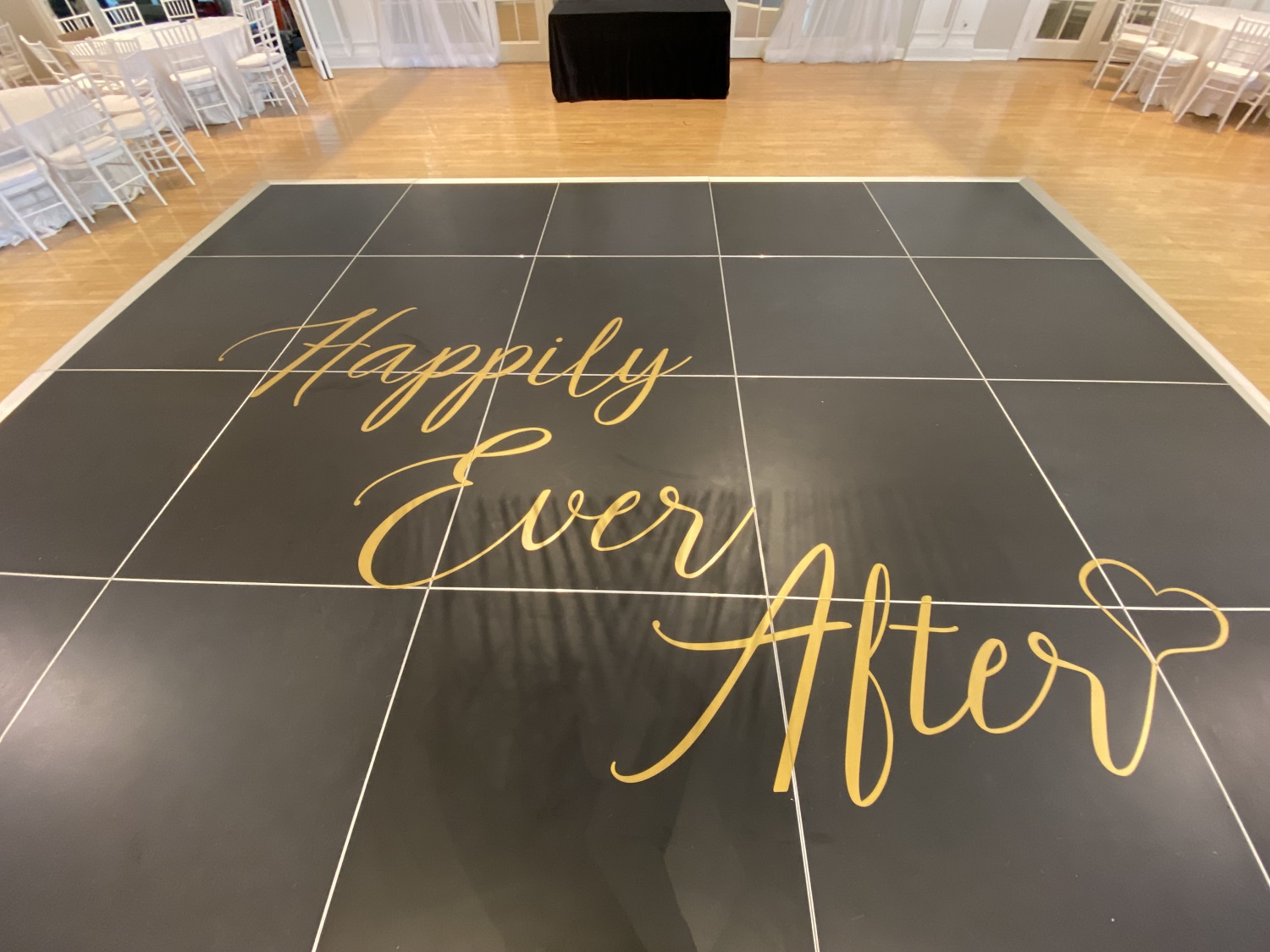 Dance Floors : Custom Dance Floor | Après Event Décor and Tent Rental