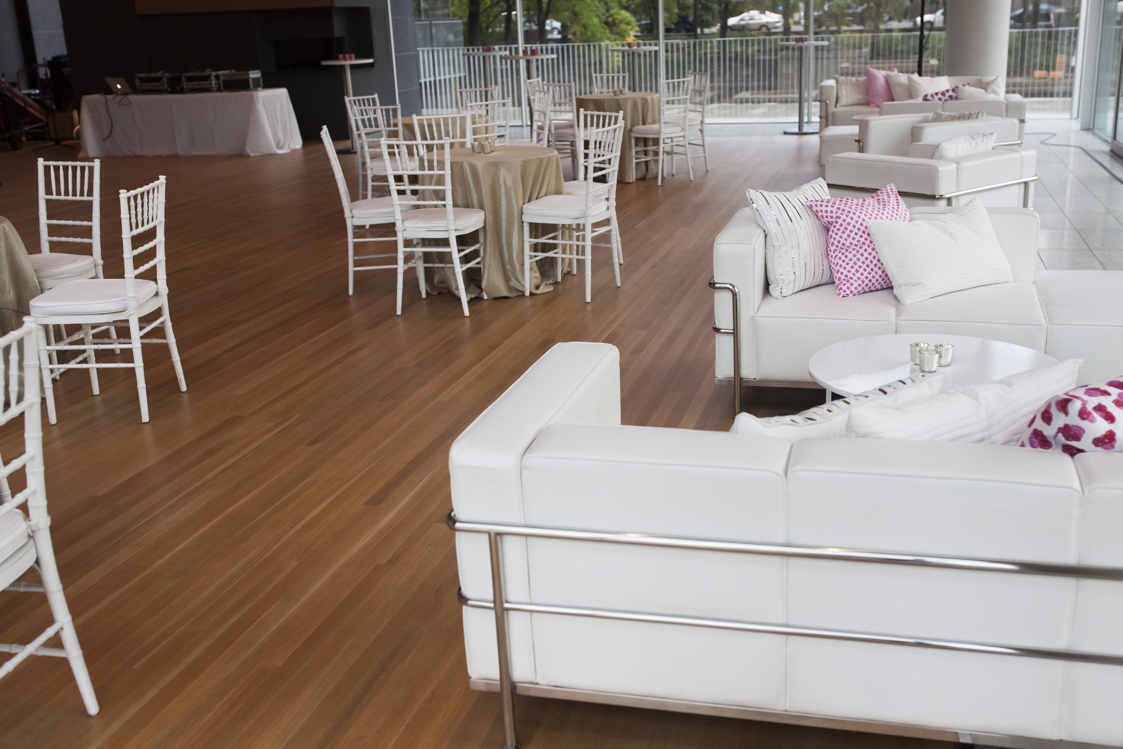 Lounge Furniture : LOUNGE, SOFA WHITE W/FRAME 72" | Après Event Décor ...