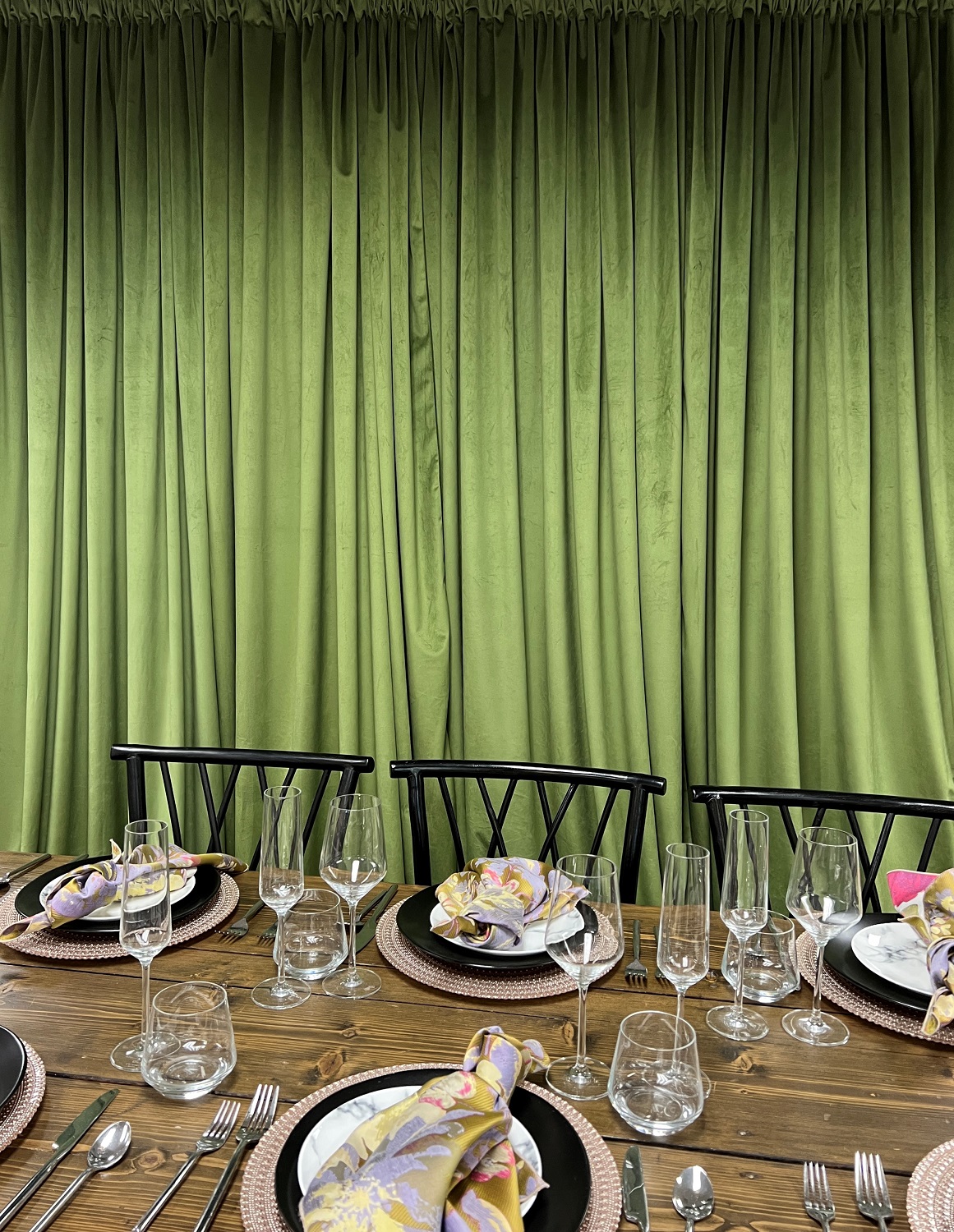 NEW TO THE PARTY : Olive Velvet Pipe & Drape | Après Event Décor and ...