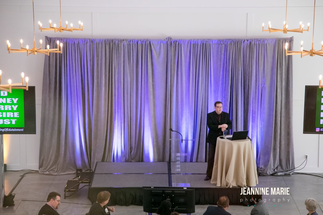 Staging : Sico Carpeted Stage | Après Event Décor and Tent Rental