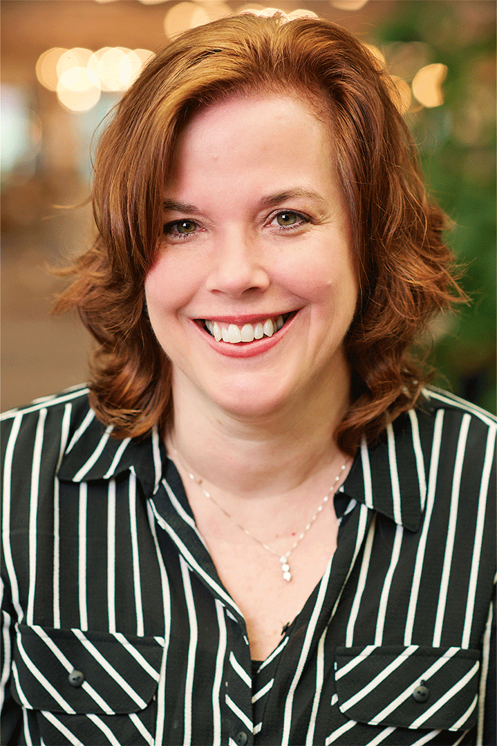 BECKY MASSOP | EVENT SPECIALIST | bmassop@apresparty.com
